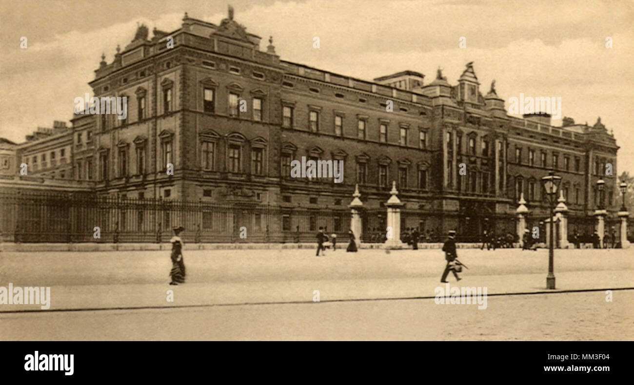 Buckingham Palace. London. 1904 Stock Photo - Alamy