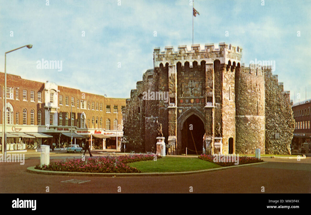 Bar Gate. Southampton. 1960 Stock Photo - Alamy