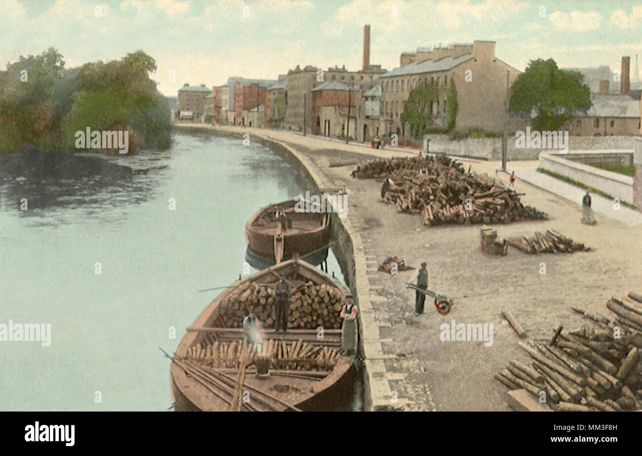 Clonmel and river suir hi-res stock photography and images - Alamy