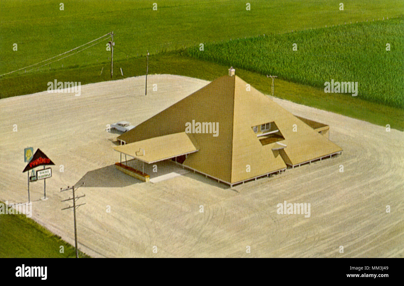 The Pyramid. Beaver Dam. 1960 Stock Photo - Alamy