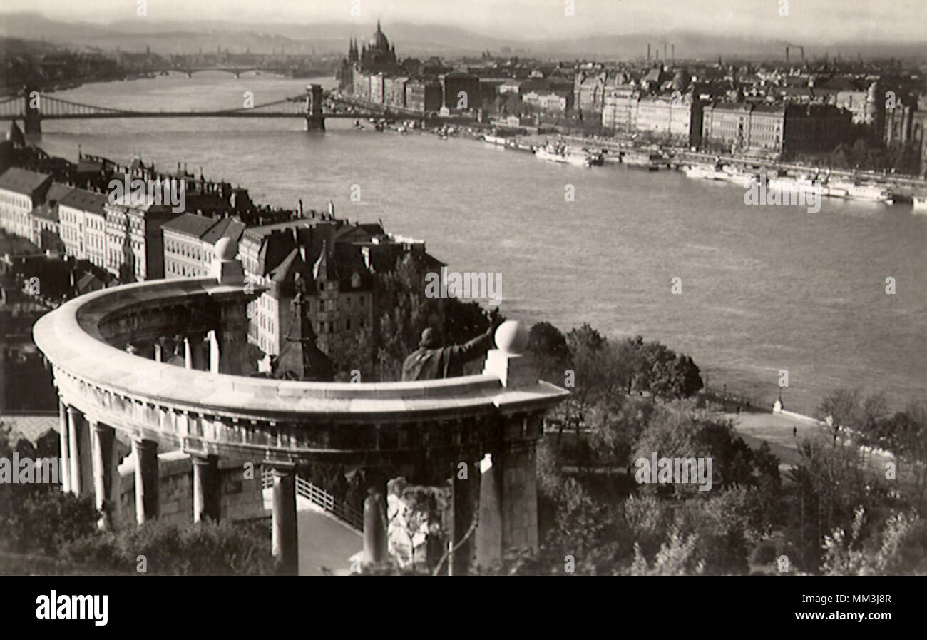 Saint Gellért Monument. Budapest. 1937 Stock Photo - Alamy