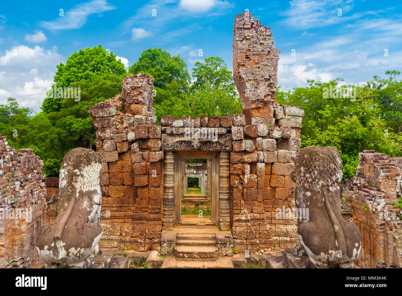 Ruins of east mebon hi-res stock photography and images - Alamy