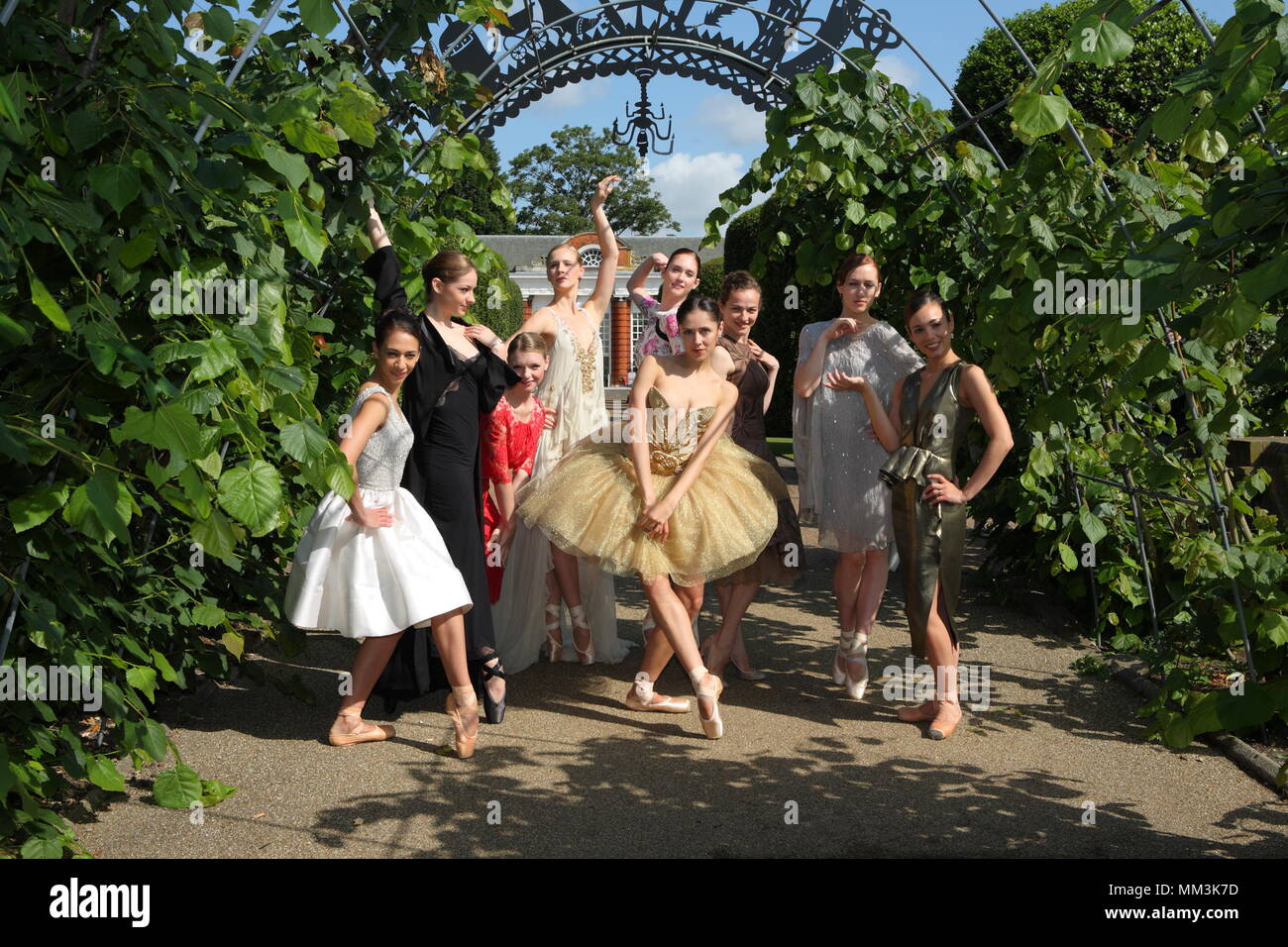 Agent provocateur model hi-res stock photography and images - Alamy