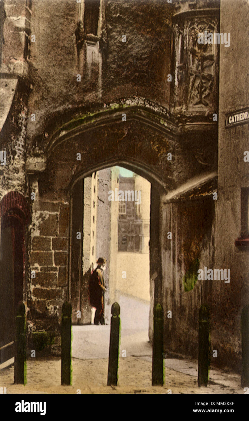 Penniless porch wells cathedral hi-res stock photography and images - Alamy