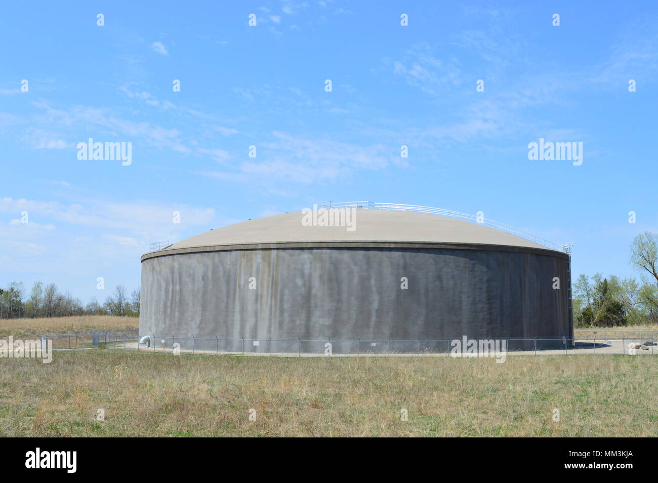 Water reservoir building in the country Stock Photo - Alamy