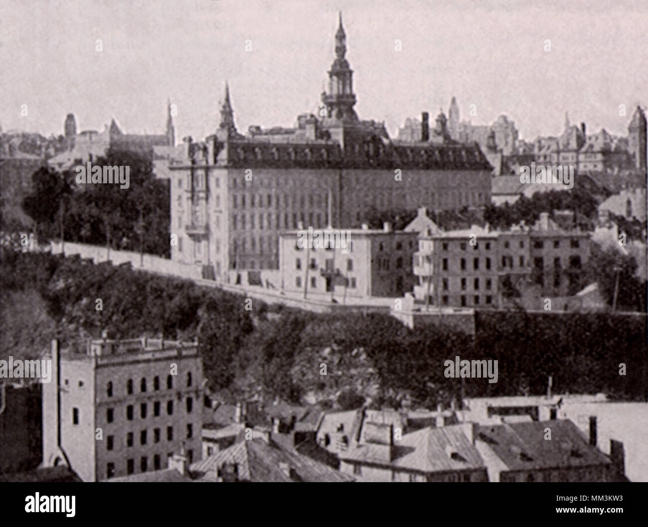 University laval, quebec hi-res stock photography and images - Alamy