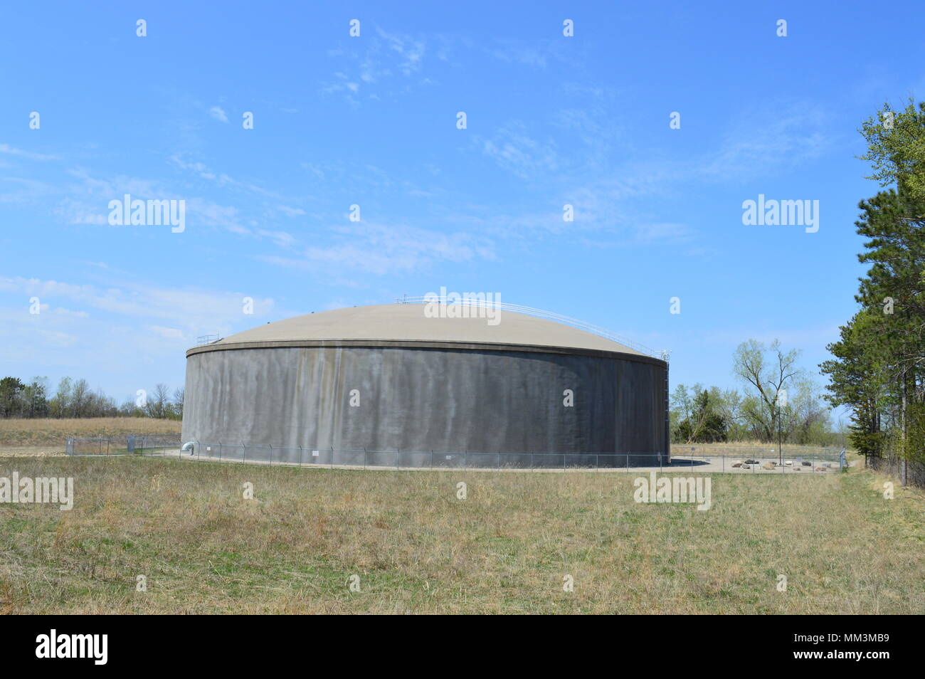 Water reservoir building in the country Stock Photo - Alamy