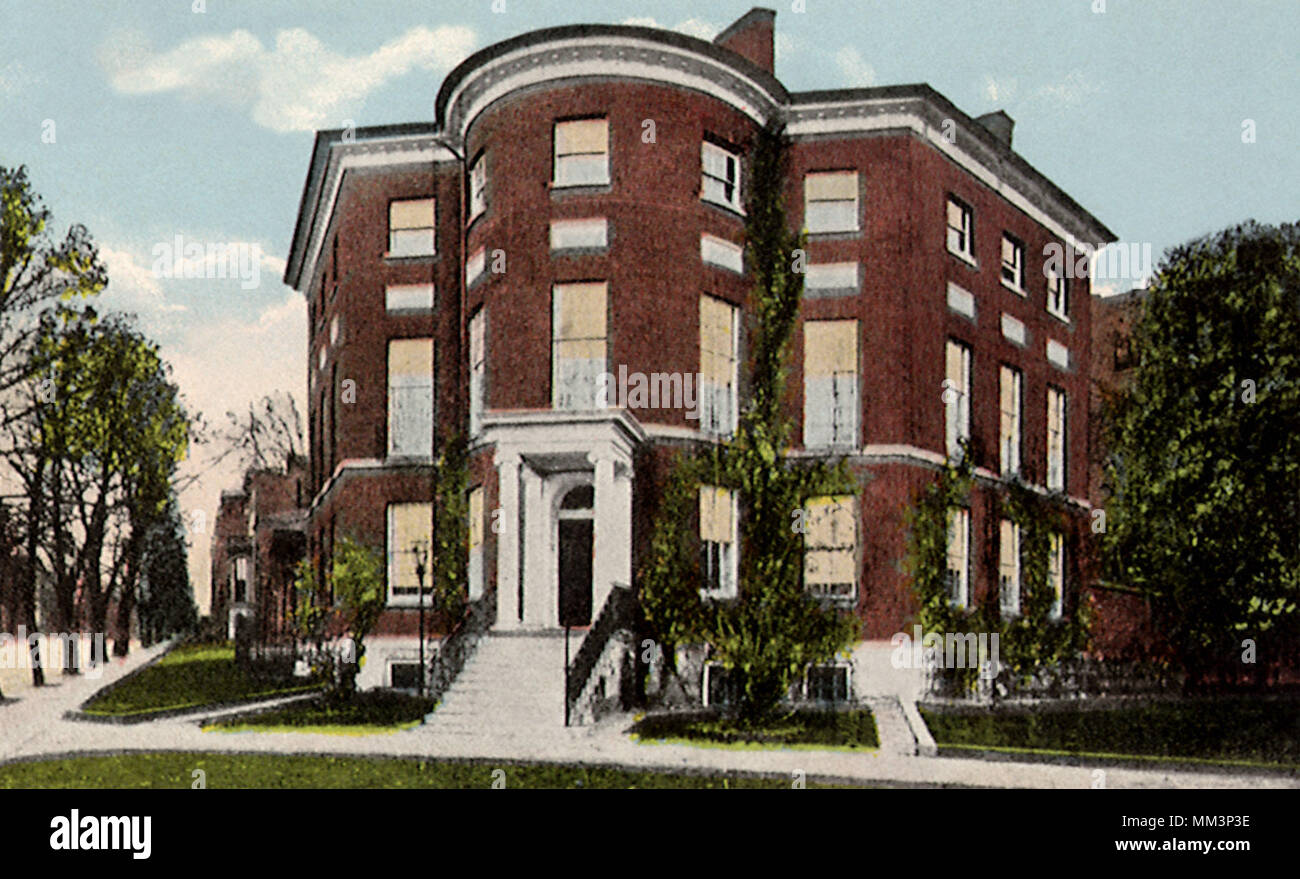 Octagon house hi-res stock photography and images - Alamy