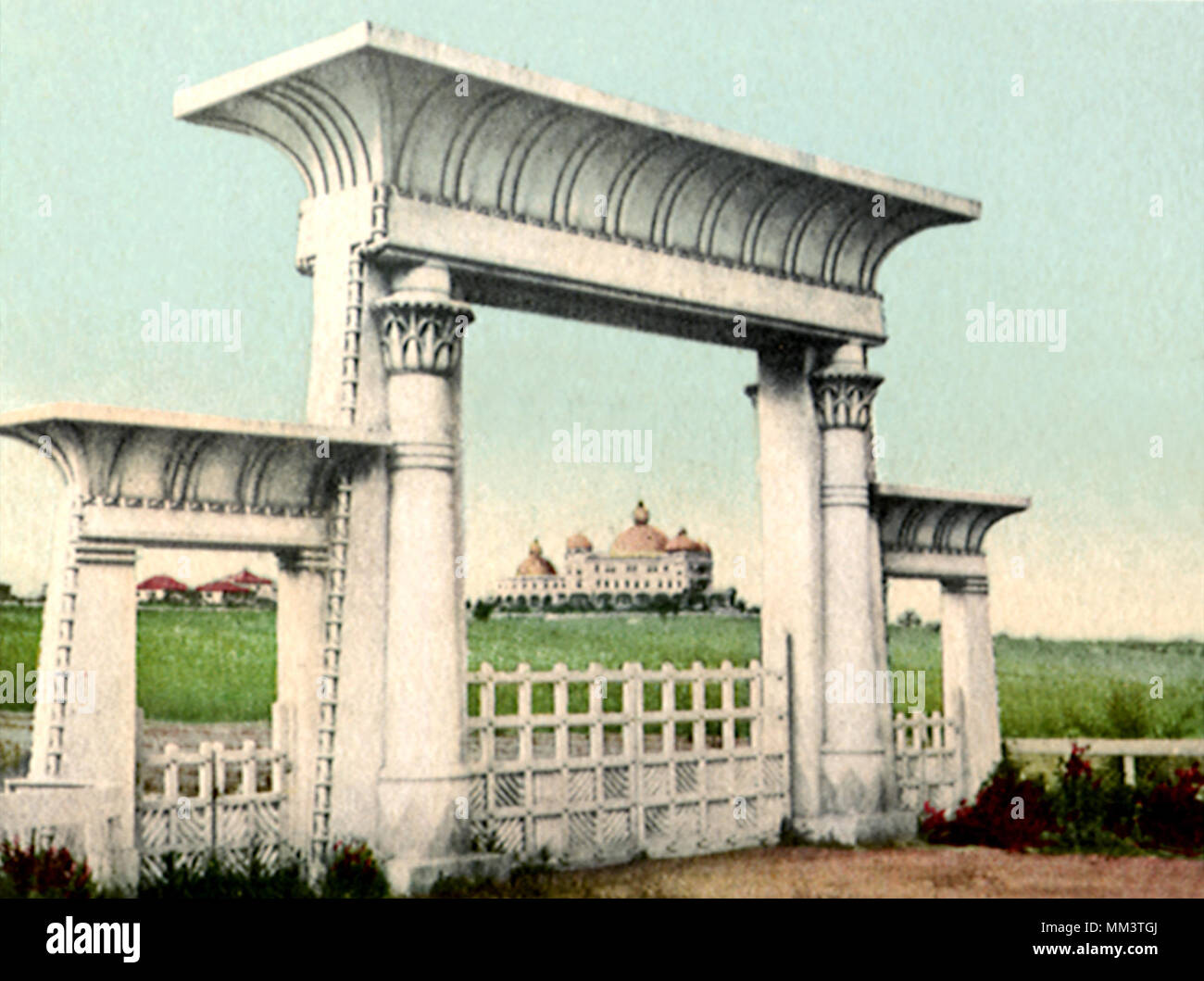 Universal gateway hi-res stock photography and images - Alamy