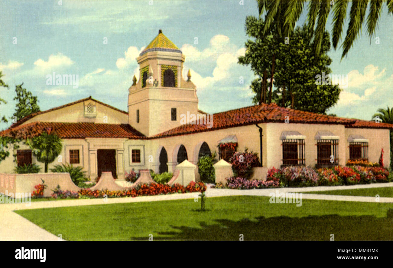 City Hall. Santa Maria. 1951 Stock Photo - Alamy