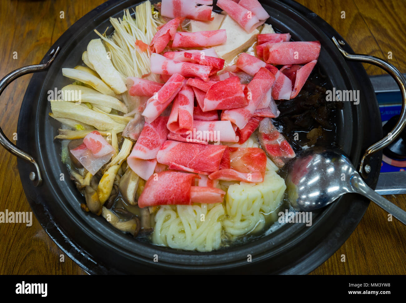 Scallop hotpot hi-res stock photography and images - Alamy