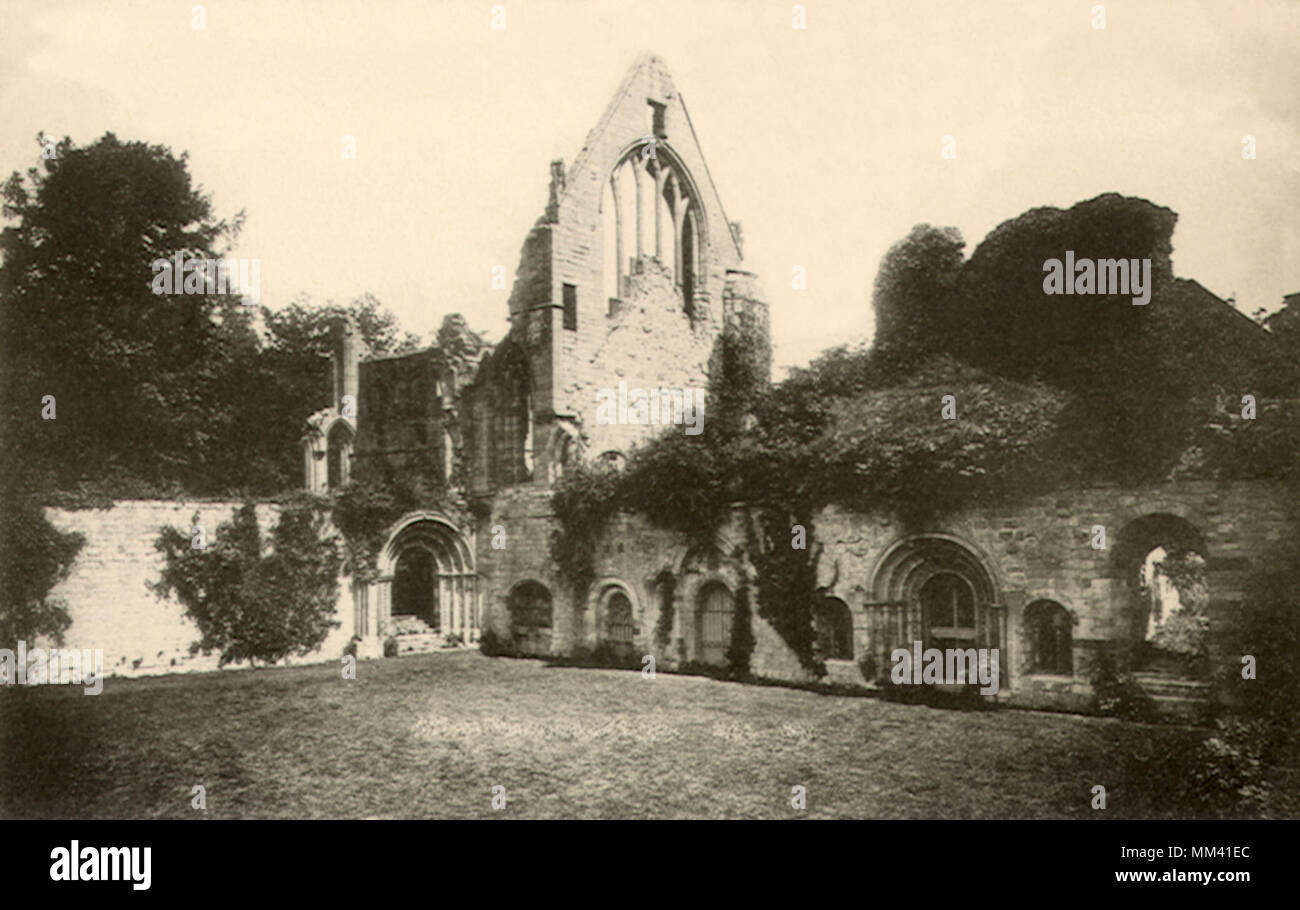 Dryburgh abbey cloister hi-res stock photography and images - Alamy