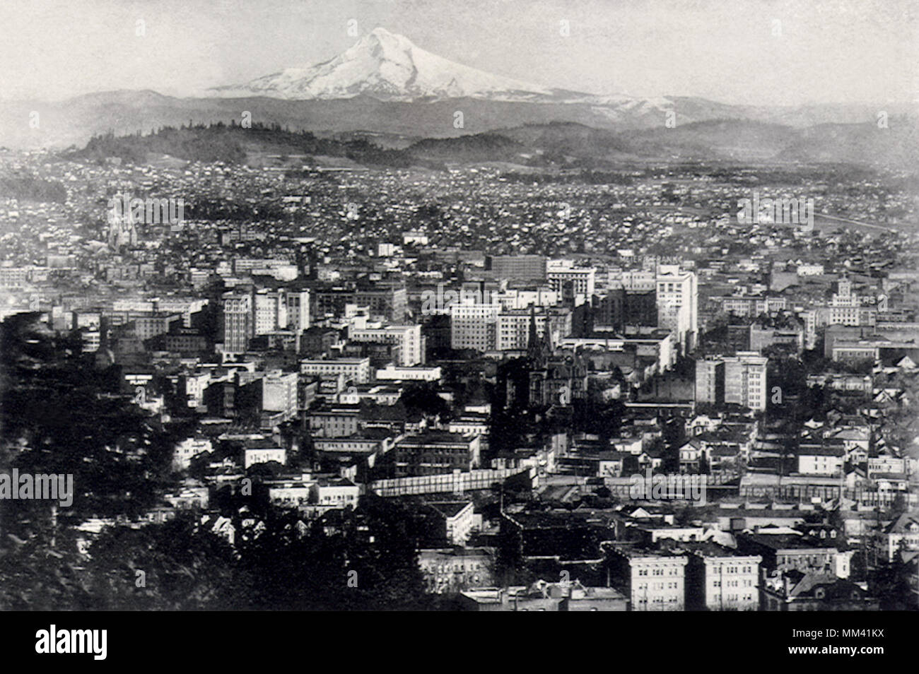 Council crest portland oregon hi-res stock photography and images - Alamy