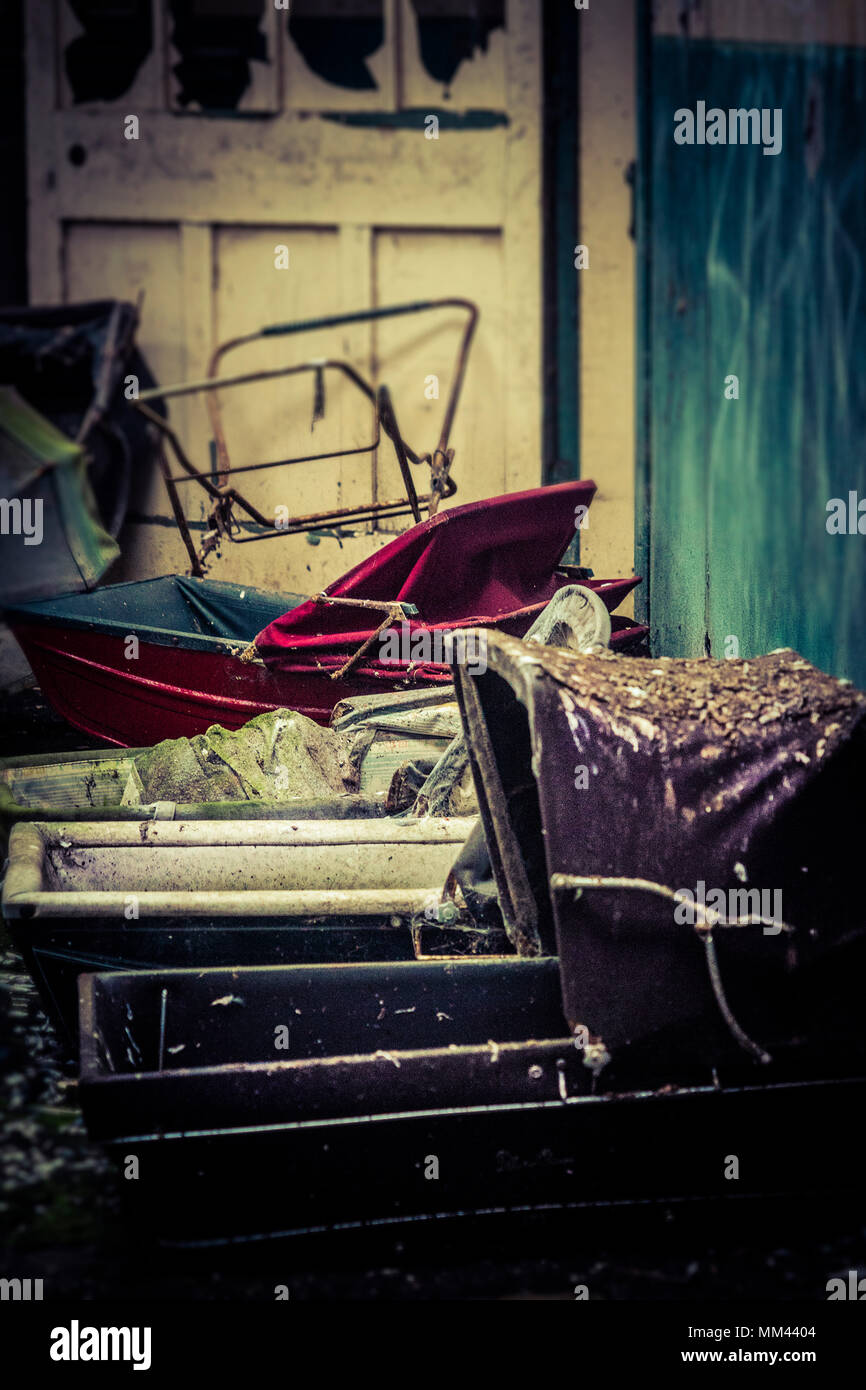 Vintage prams hi-res stock photography and images - Alamy
