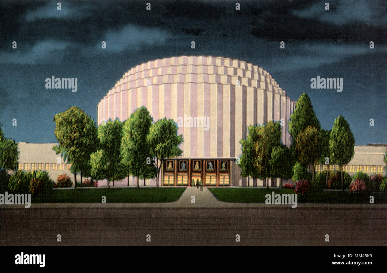 Ford Rotunda. River Rouge. 1940 Stock Photo - Alamy