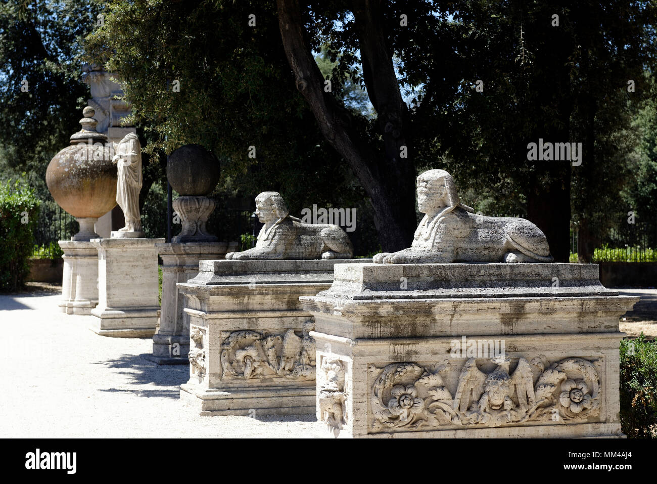 Galleria borghese sculpture hi-res stock photography and images - Alamy