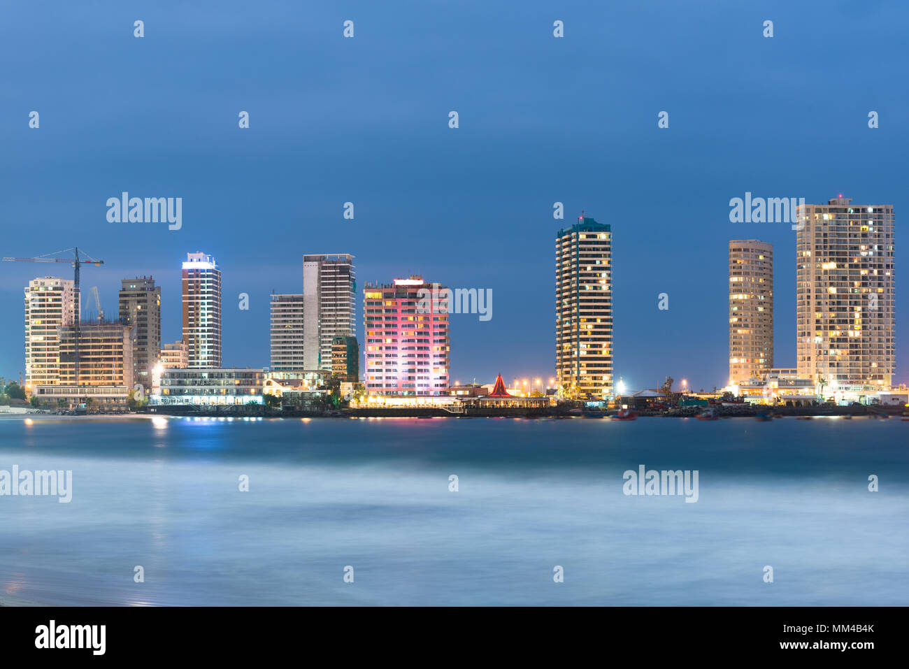 Playa cavancha hi-res stock photography and images - Alamy