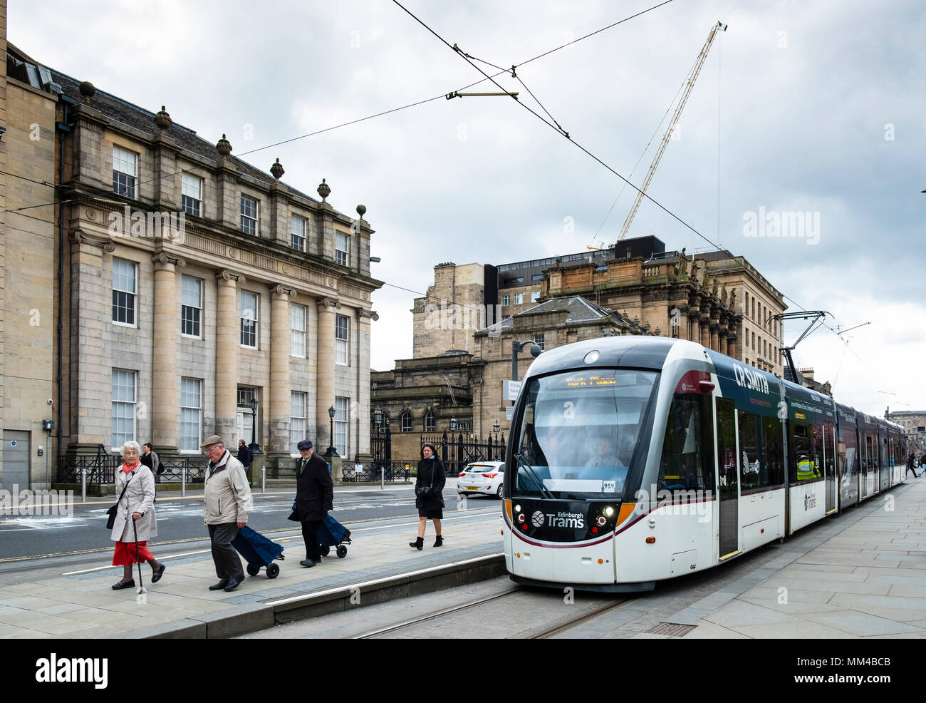 Public traansport edinburgh hi-res stock photography and images - Alamy