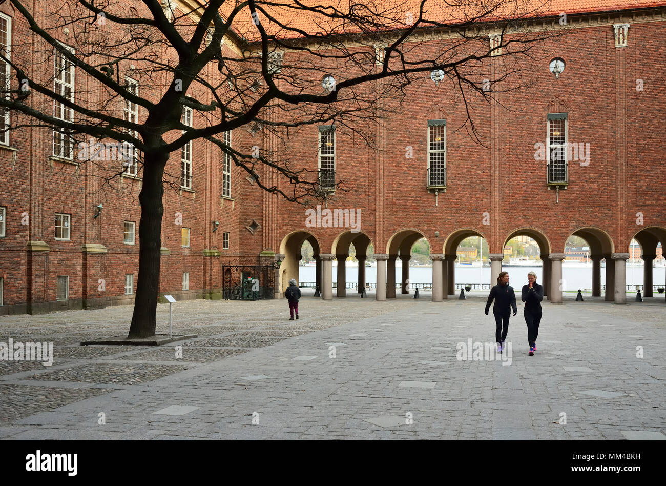 Stockholm City Hall (Stadshuset), Kungsholmen island, a project by the ...