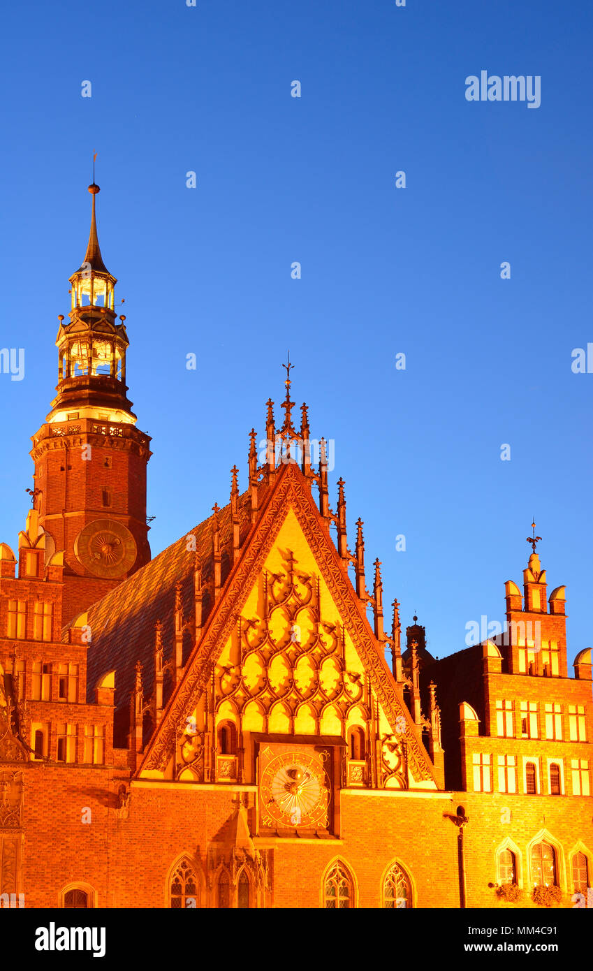 Stary ratusz hi-res stock photography and images - Alamy