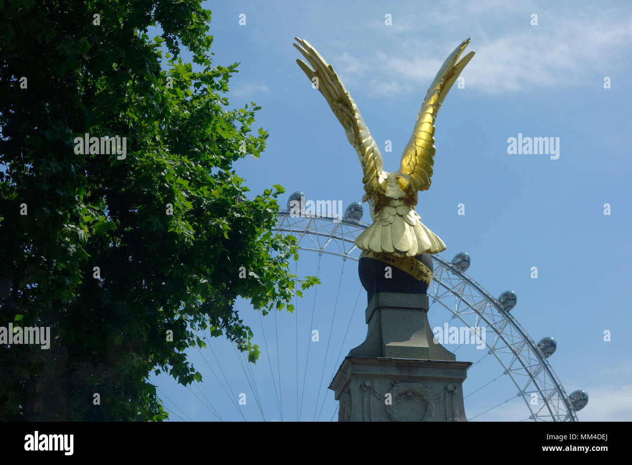 Statue Commemorative High Resolution Stock Photography and Images - Alamy
