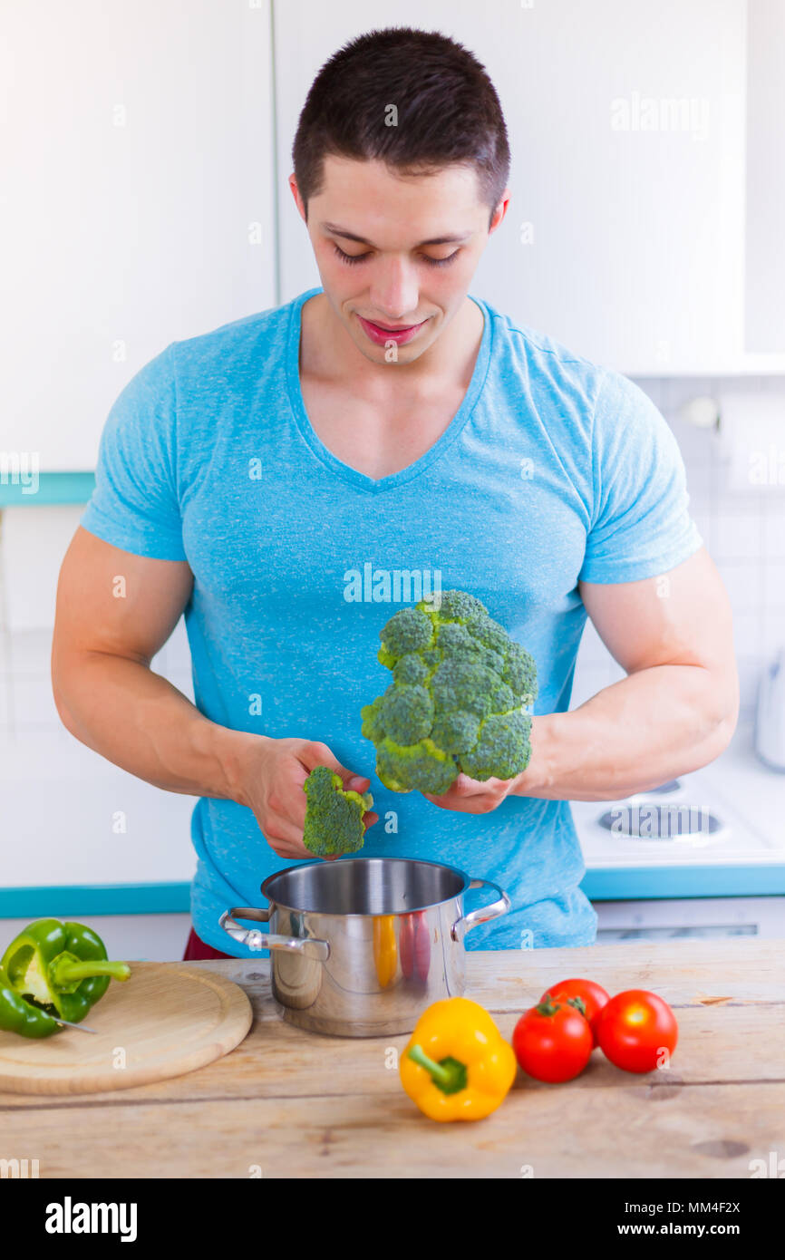 Cooking kitchen vegetables hi-res stock photography and images - Alamy