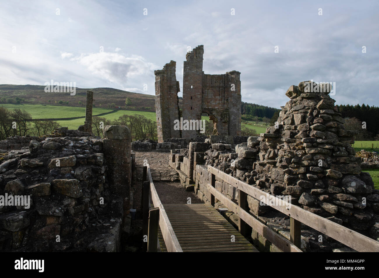 Edlingham castle hi-res stock photography and images - Alamy