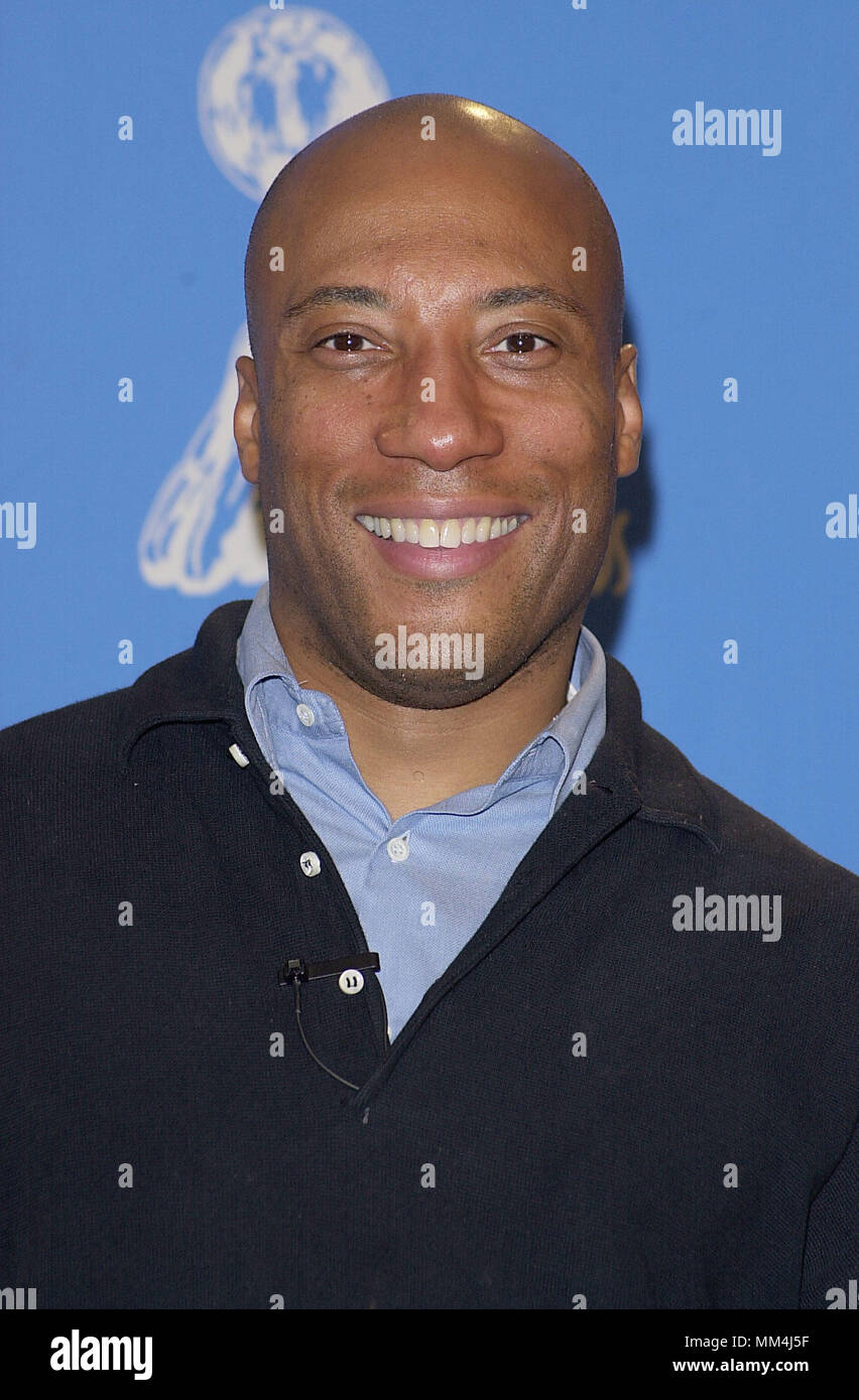 Byron Allen, backstage at the 32th NAACP Image Awards in Los Angeles 3 ...