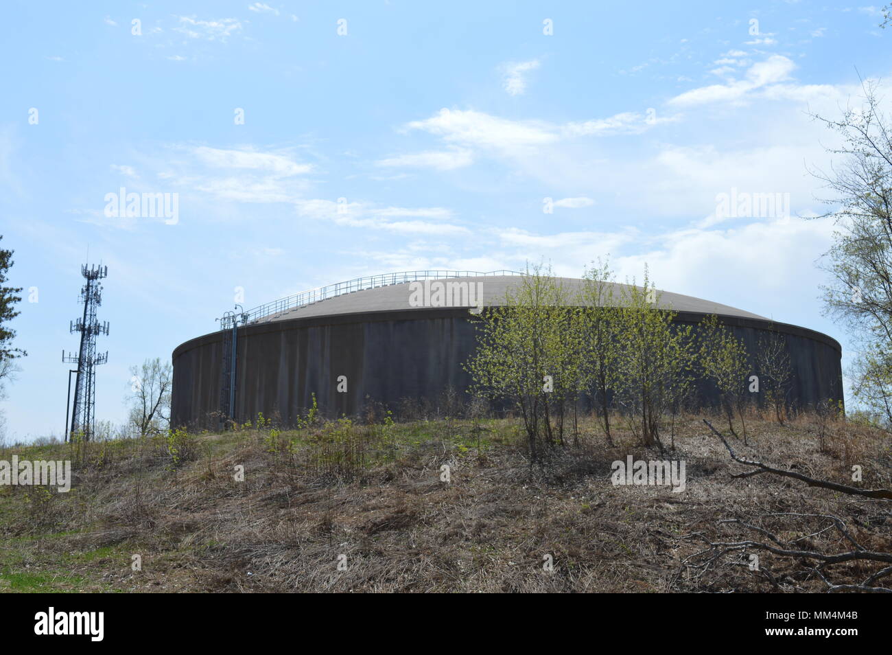 Water reservoir building in the country Stock Photo - Alamy