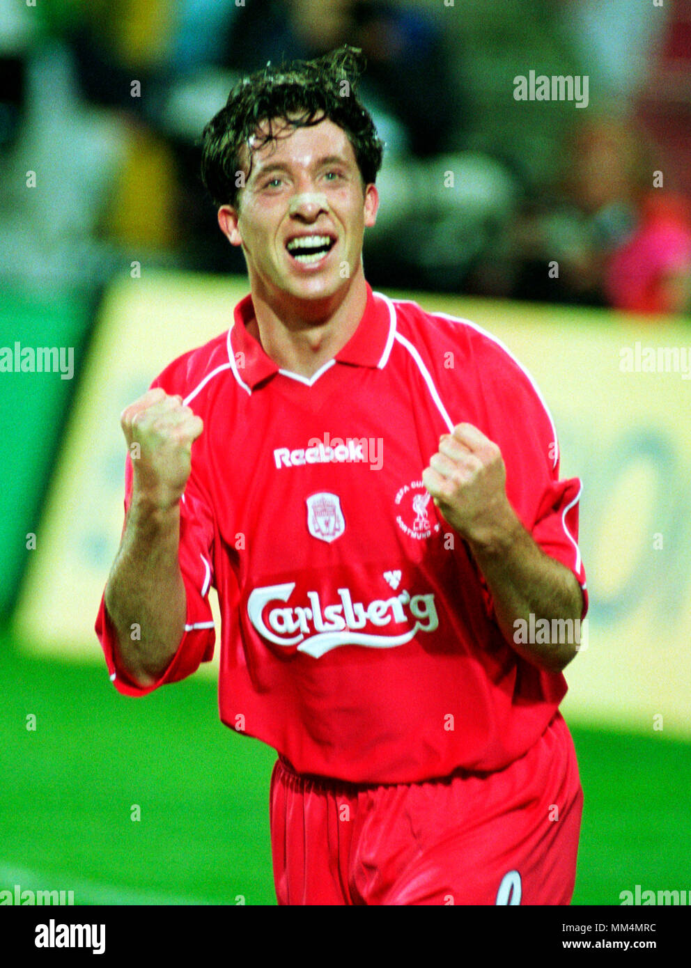 Soccer liverpool fowler goal hi-res stock photography and images - Alamy