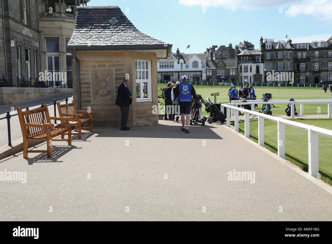 Round Golf Old Course High Resolution Stock Photography and Images - Alamy
