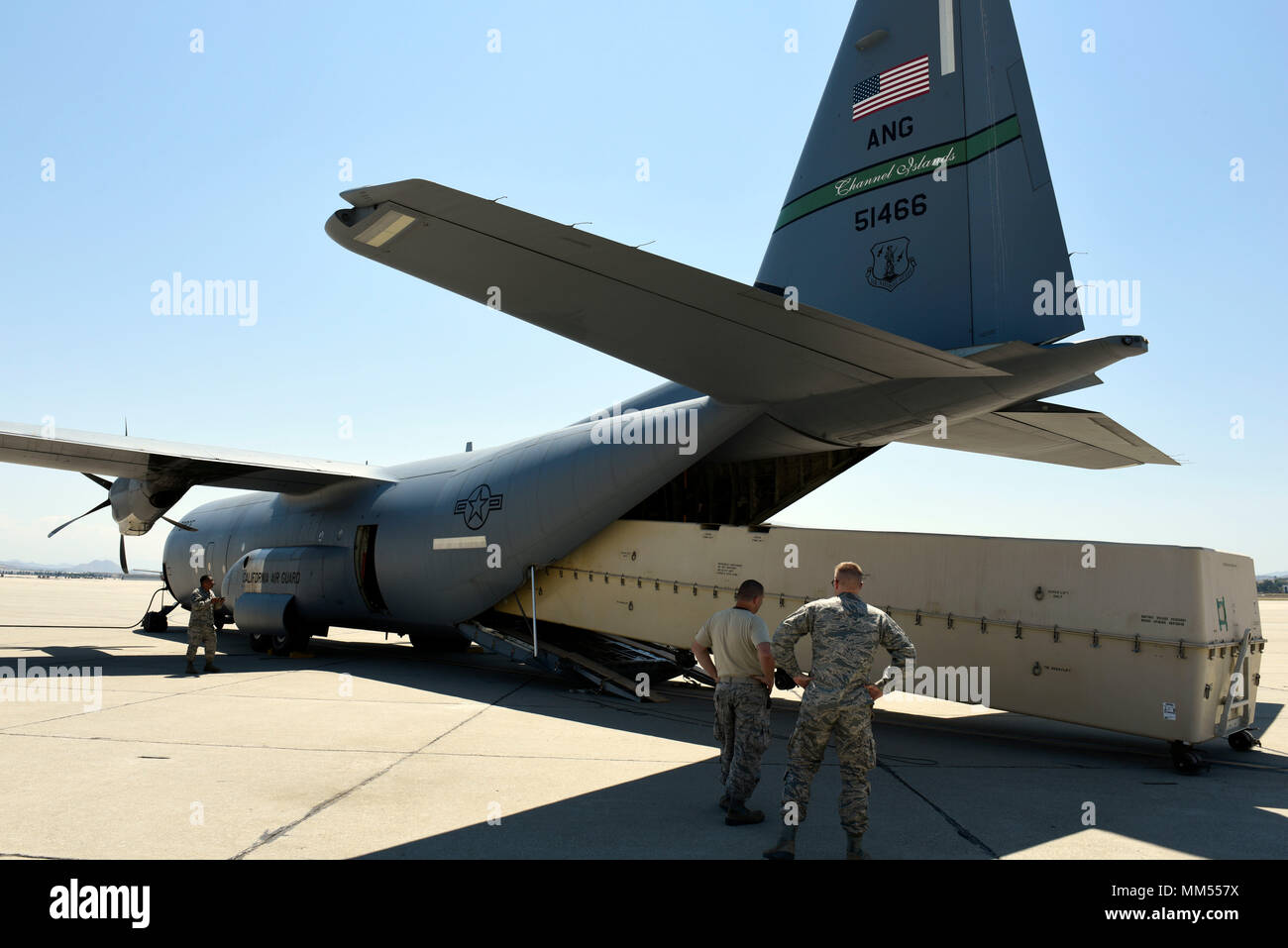 146th aircraft maintenance squadron hi-res stock photography and images ...