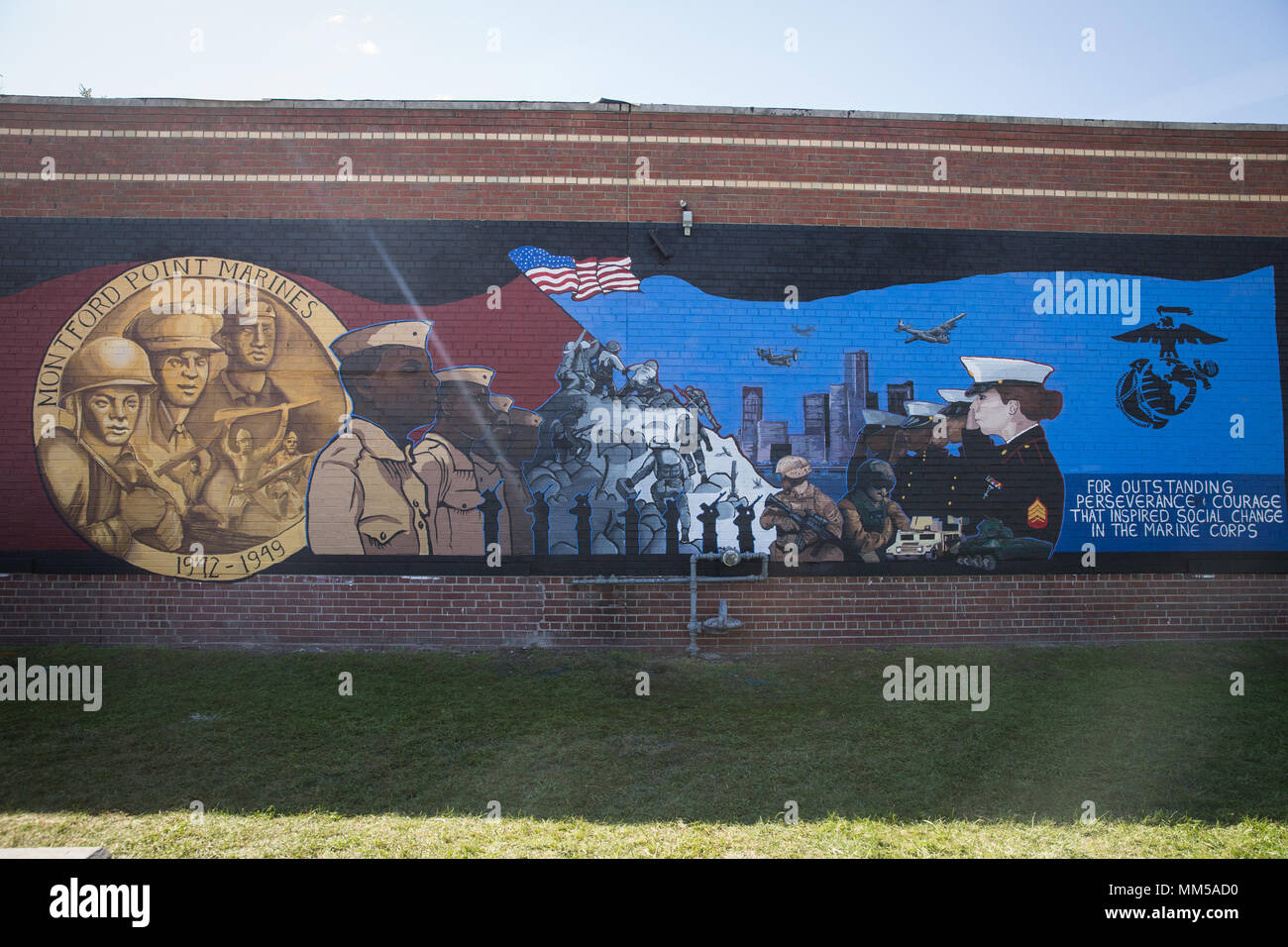 Marine corps mural hi-res stock photography and images - Alamy