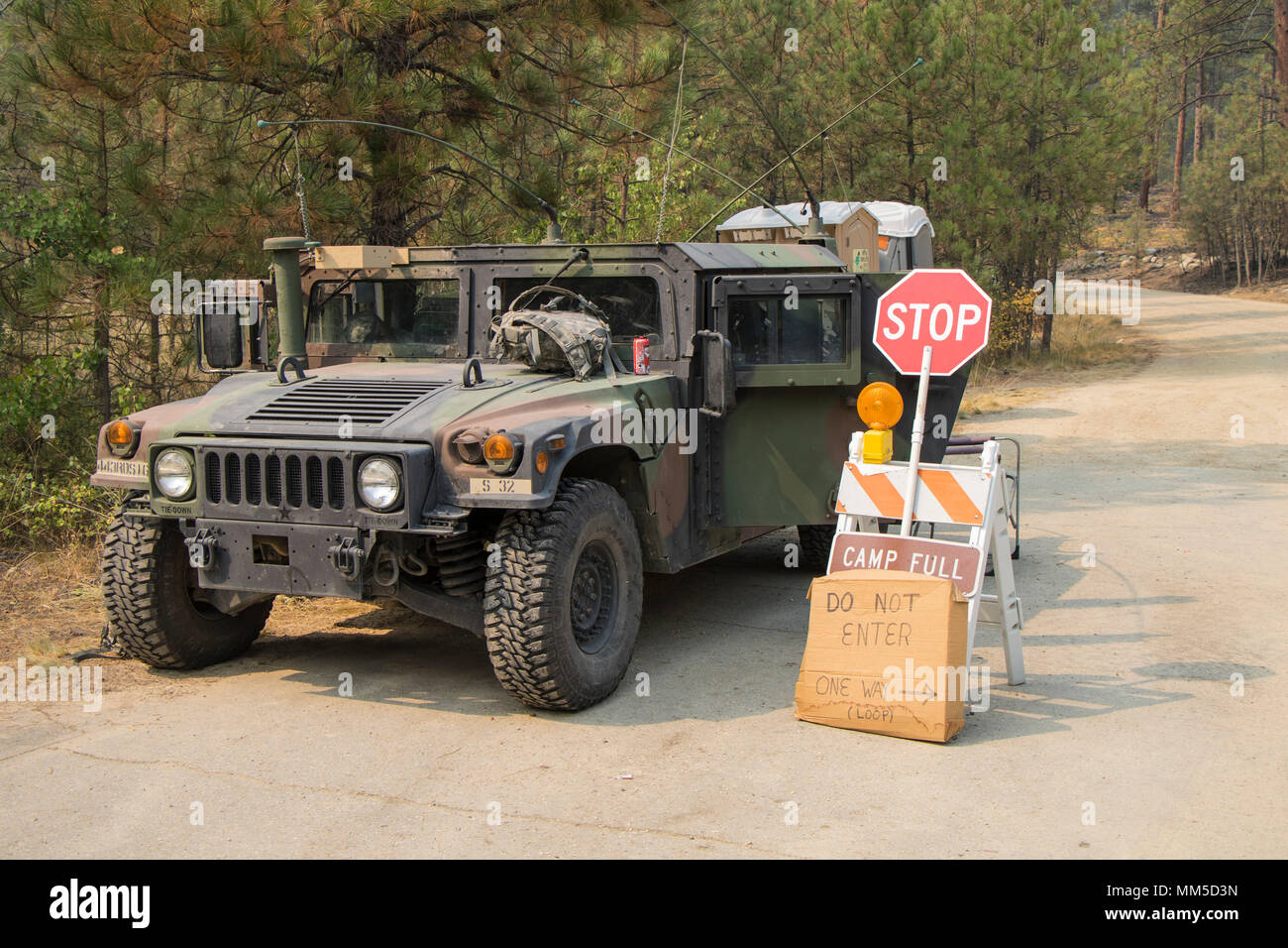 Law enforcement personel hi-res stock photography and images - Alamy