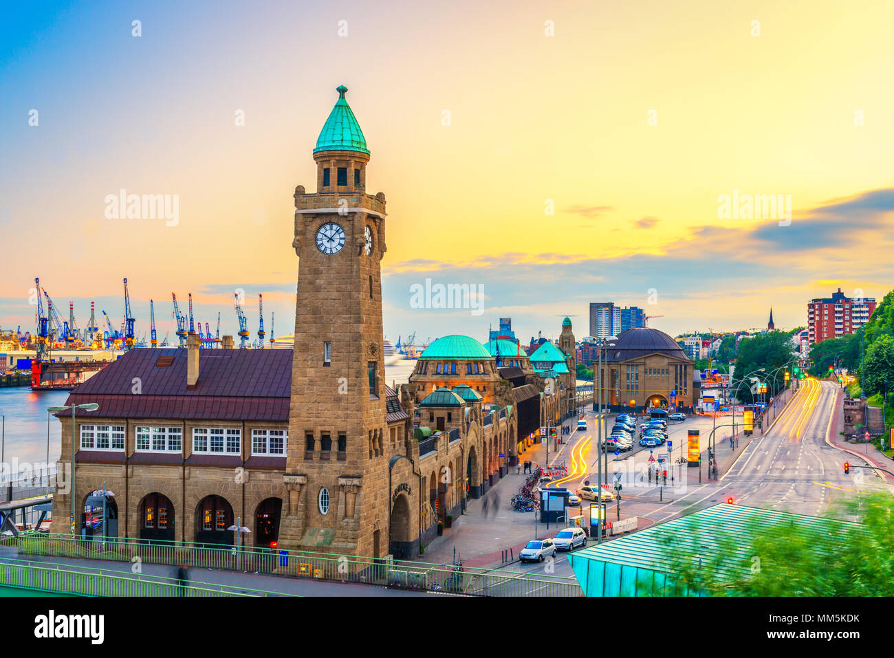 Hamburg clock hi-res stock photography and images - Alamy