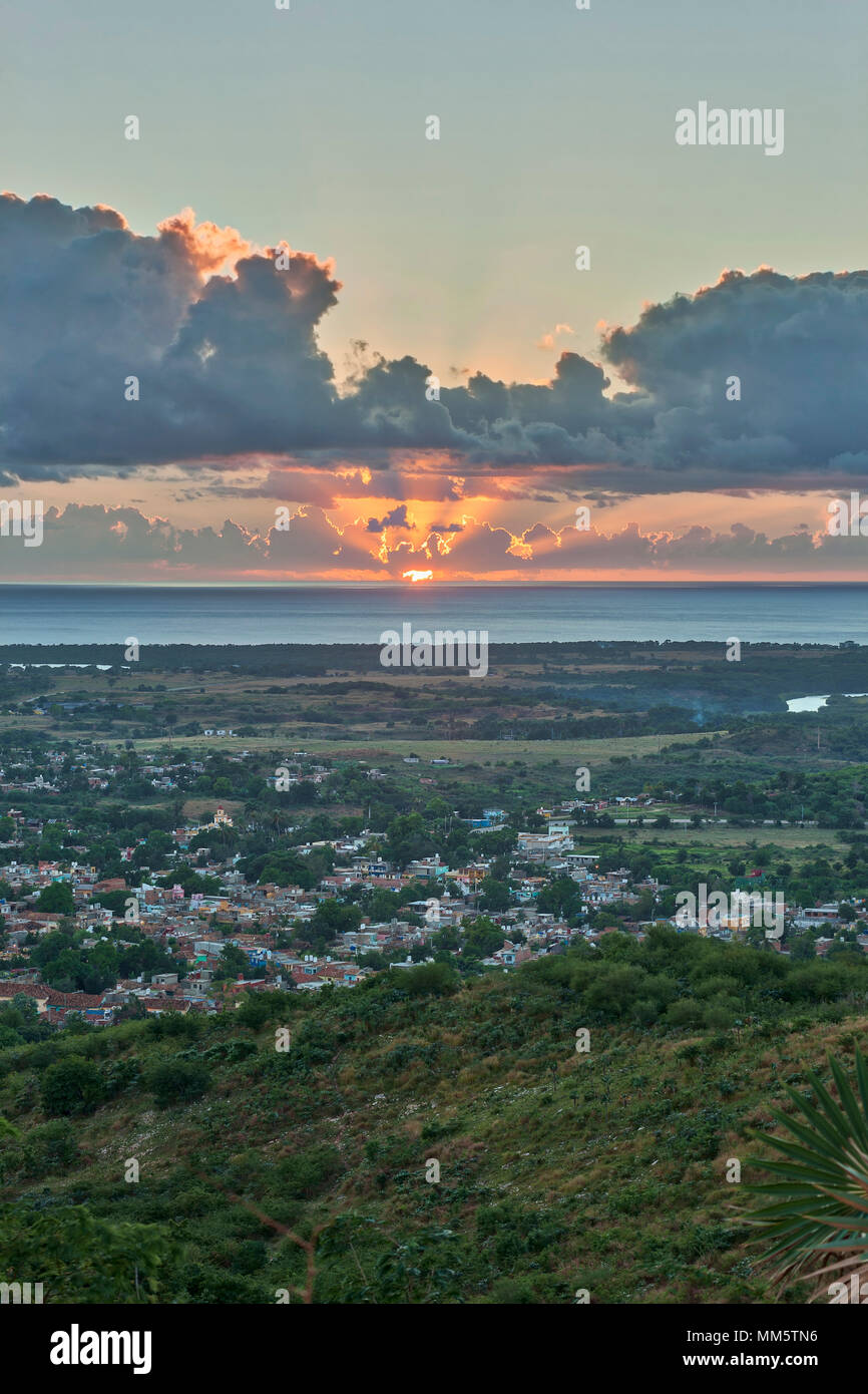 Sunset in trinidad hi-res stock photography and images - Alamy