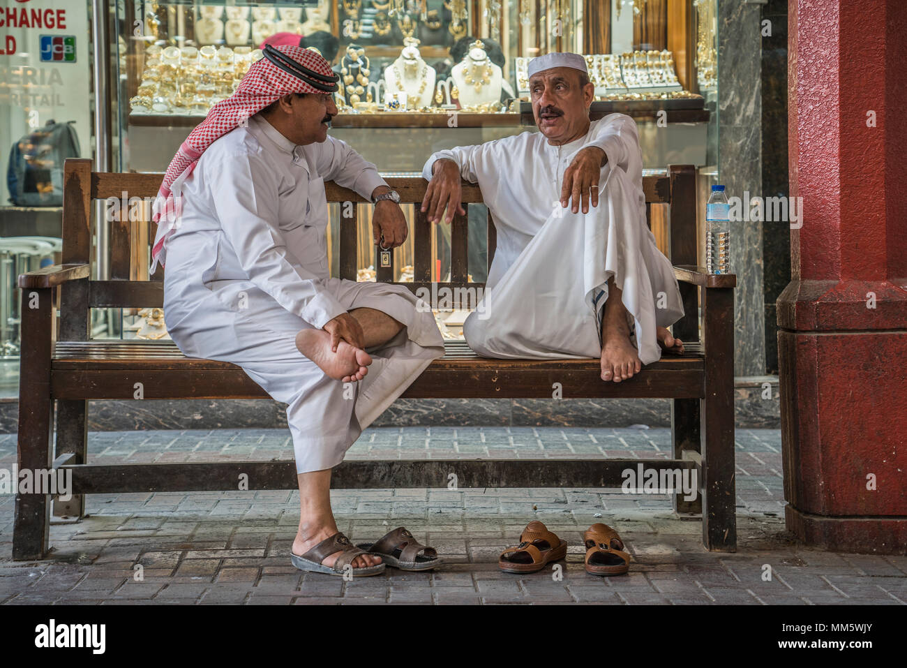 Arab dress shop hi-res stock photography and images - Alamy