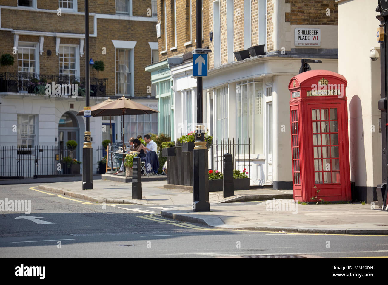 Small restaurants hi-res stock photography and images - Alamy