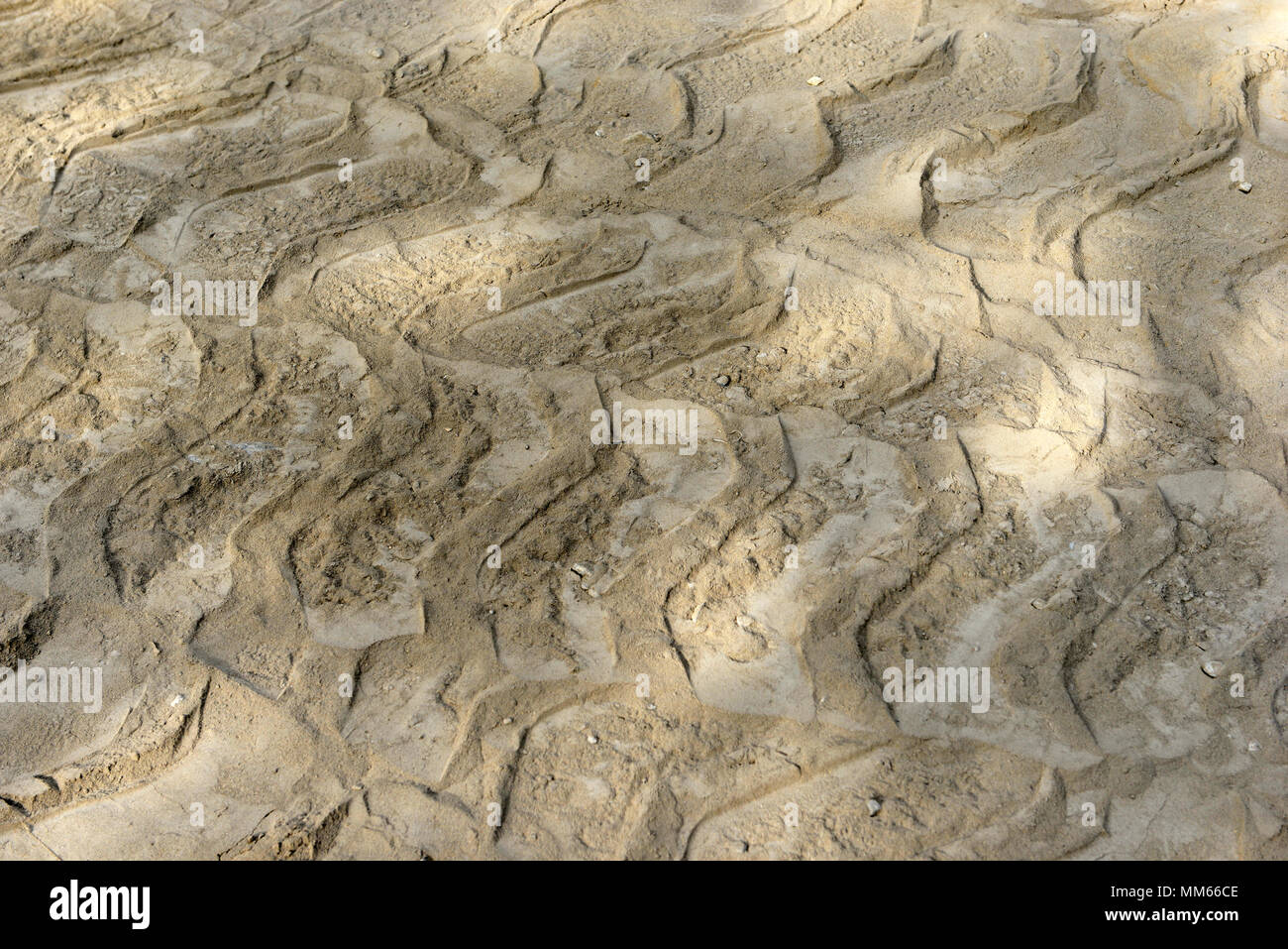 Tread patterns in sand made by tyred construction vehicles, Beijing ...