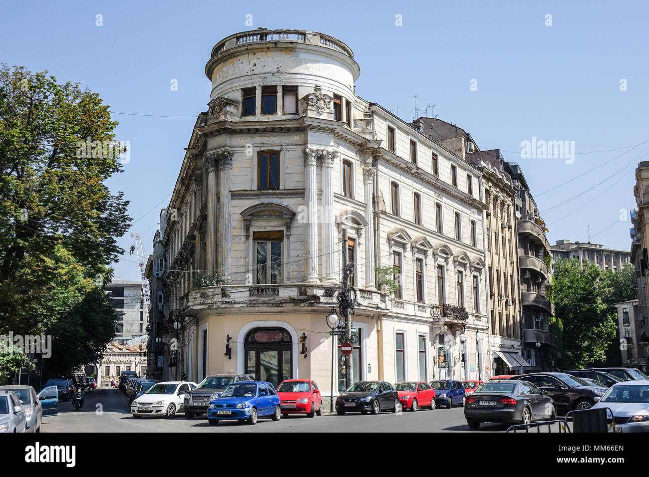 French style buildings hi-res stock photography and images - Alamy
