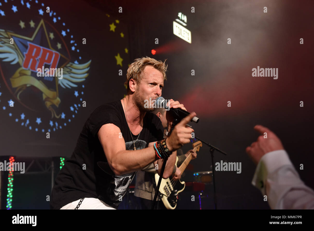 Rick parfitt junior hi-res stock photography and images - Alamy