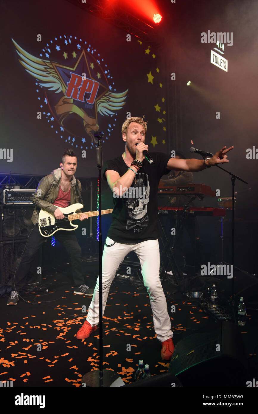 Rick parfitt junior hi-res stock photography and images - Alamy