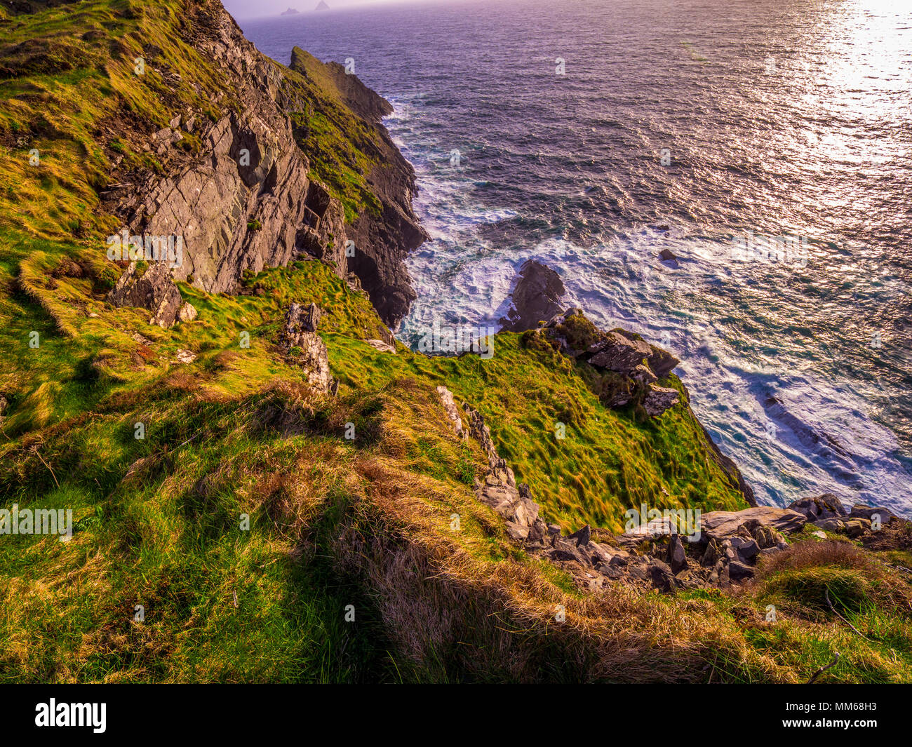 The Kerry Cliffs in Ireland - amazing sunset view Stock Photo - Alamy