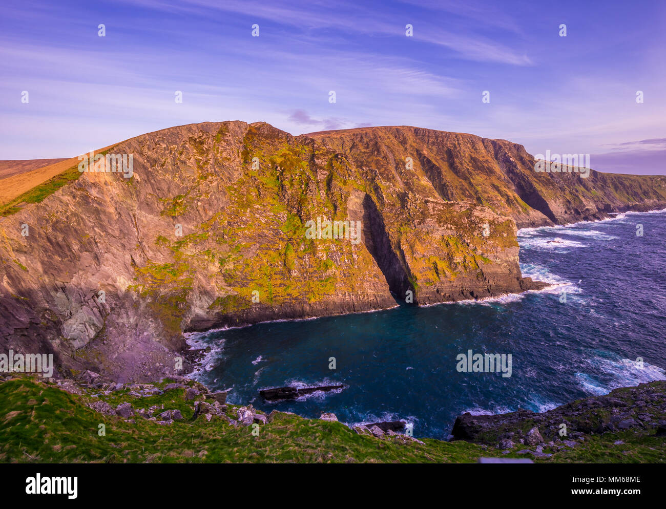 The Kerry Cliffs in Ireland - amazing sunset view Stock Photo - Alamy