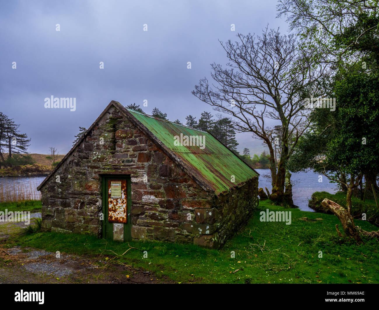 Typical irish landscape hi-res stock photography and images - Alamy