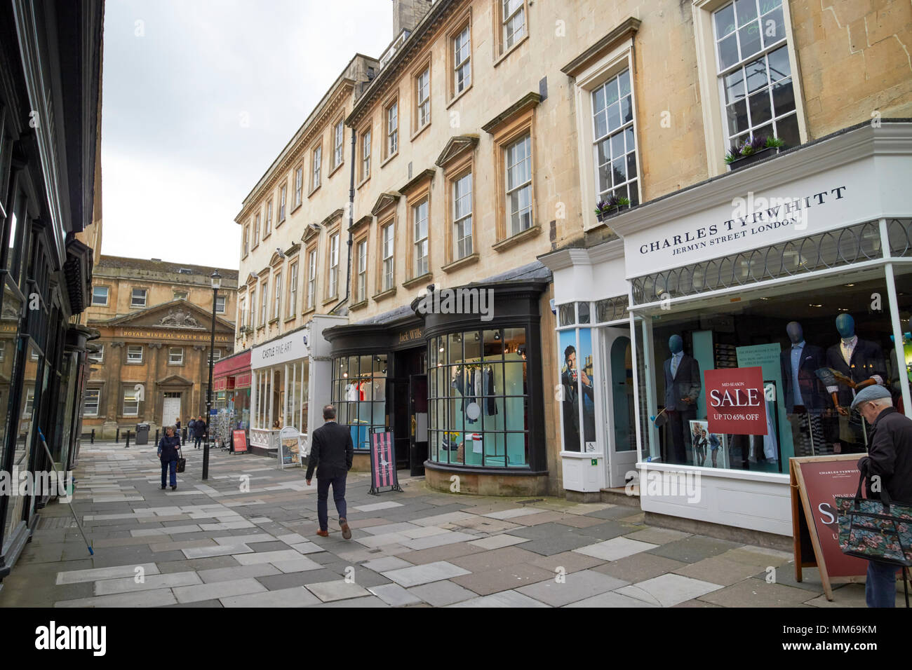 Upmarket english town hi-res stock photography and images - Alamy