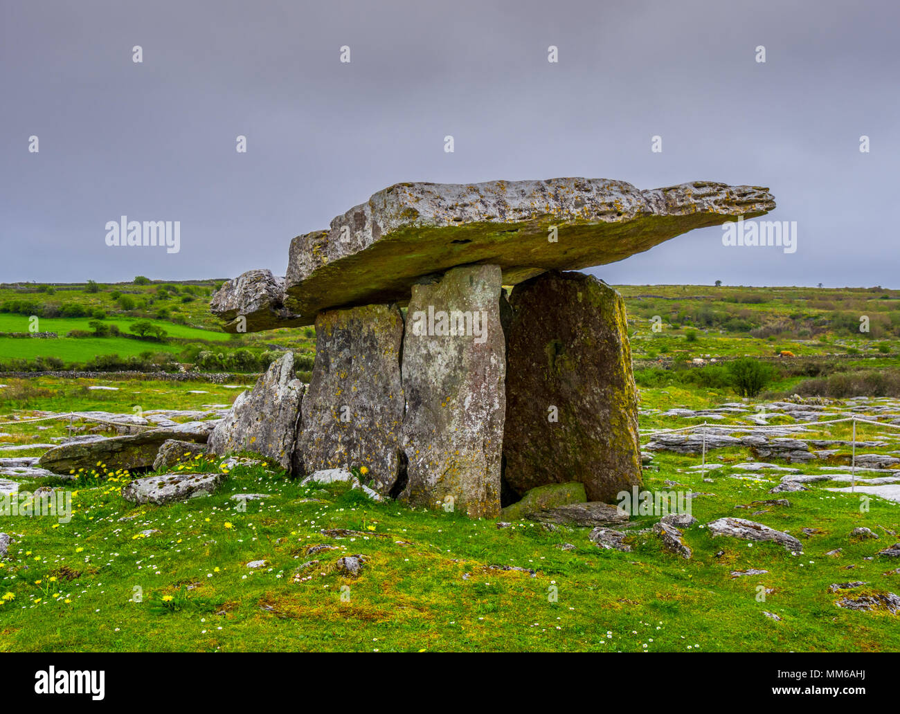 The famous Poulnabrone Dolmen Tomb in the Burren of Ireland Stock Photo ...