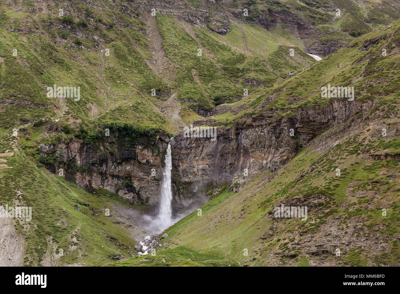 Heart shaped Sissu waterfall in the Chandra valley observed from Leh ...