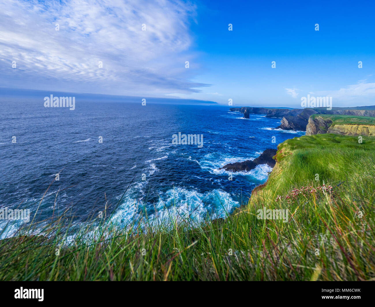 Amazing view over the Cliffs of Kilkee in Ireland Stock Photo - Alamy