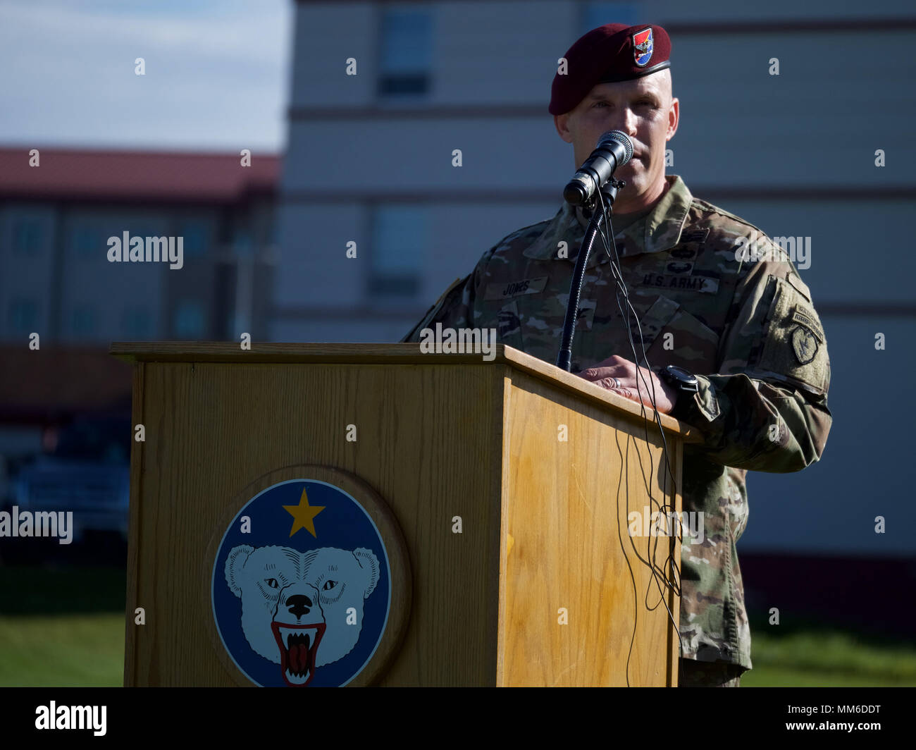 U.S. Army Col. Jason Jones, 4th Brigade Combat Team (Airborne), 25th ...